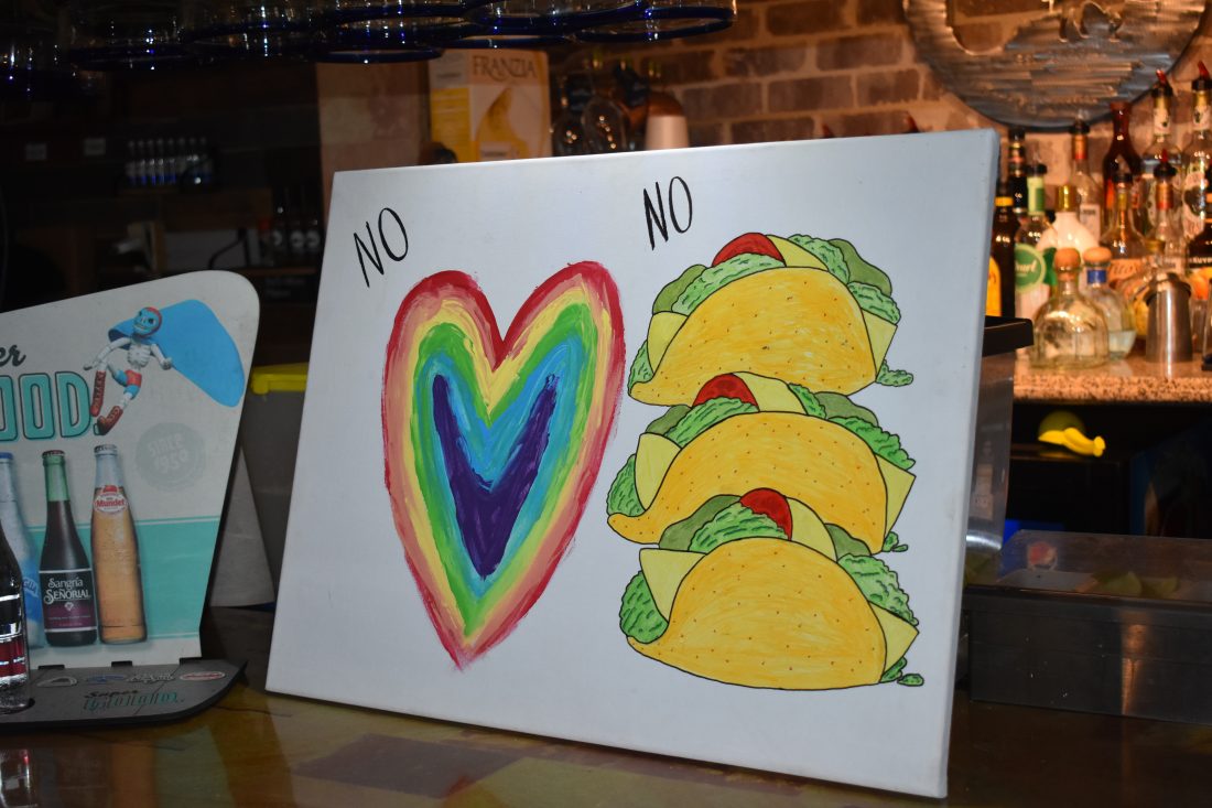 ‘No love no tacos’ sign draws national praise for restaurant | News ...